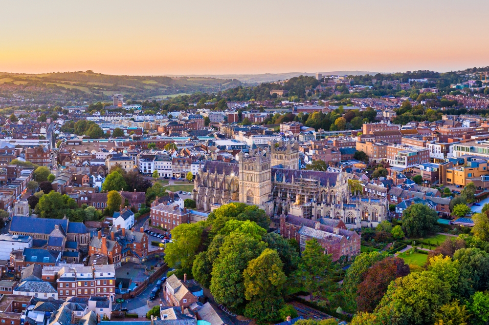 Exeter Family Holidays | Find Places to Stay Near the City